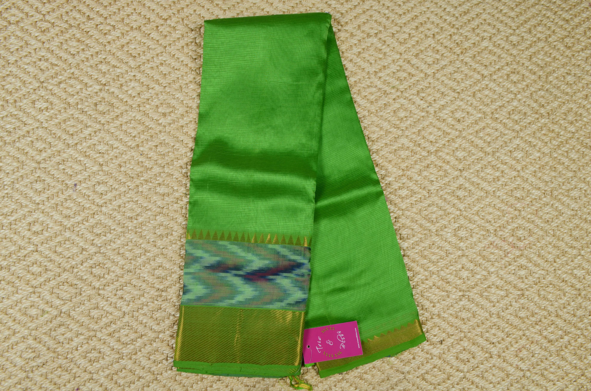 Tvis and Bliss. Parrot Green and Blue Pochampally Border Mangalagiri Silk Saree